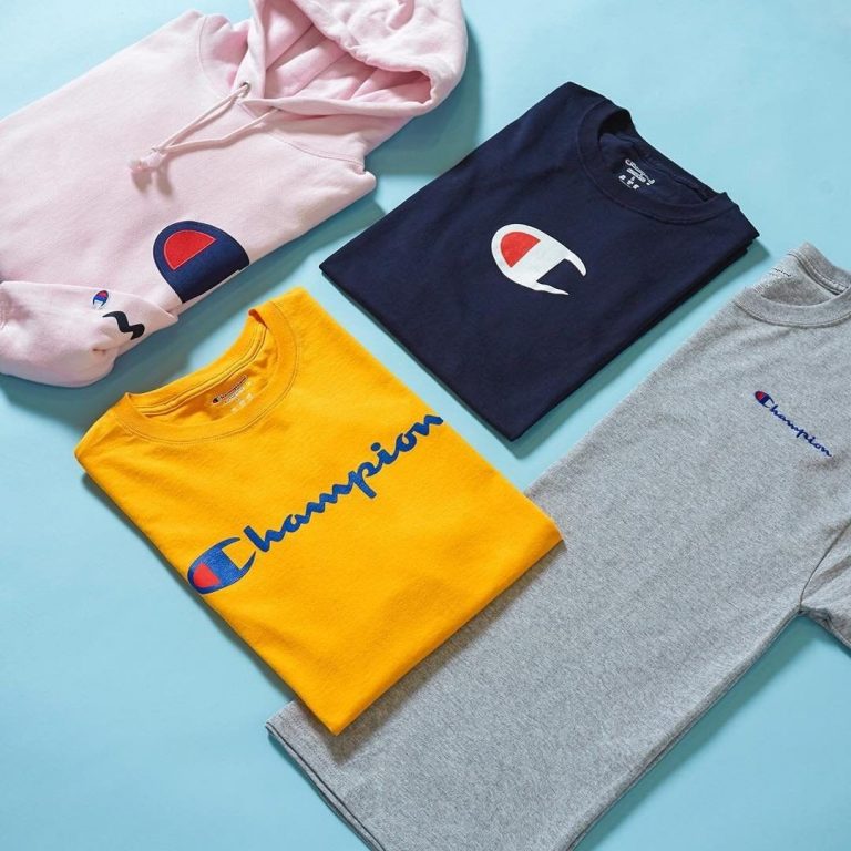 4 tips mặc đẹp với xu hướng logomania - ELLE Man Việt Nam