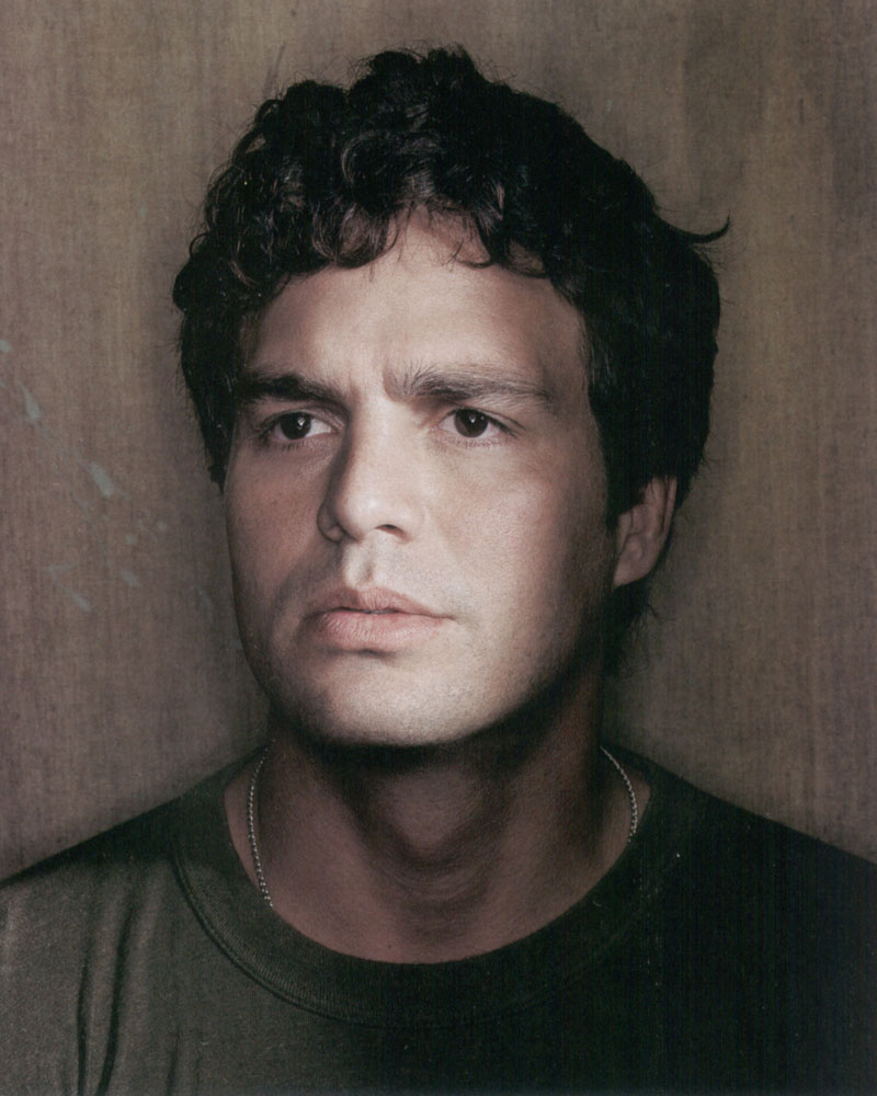 Mark Ruffalo: "Siêu anh hùng" bình dị | ELLE Man Việt Nam