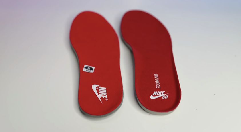 Nike Dunk vs Nike Dunk SB: So sánh sự khác biệt | ELLE Man