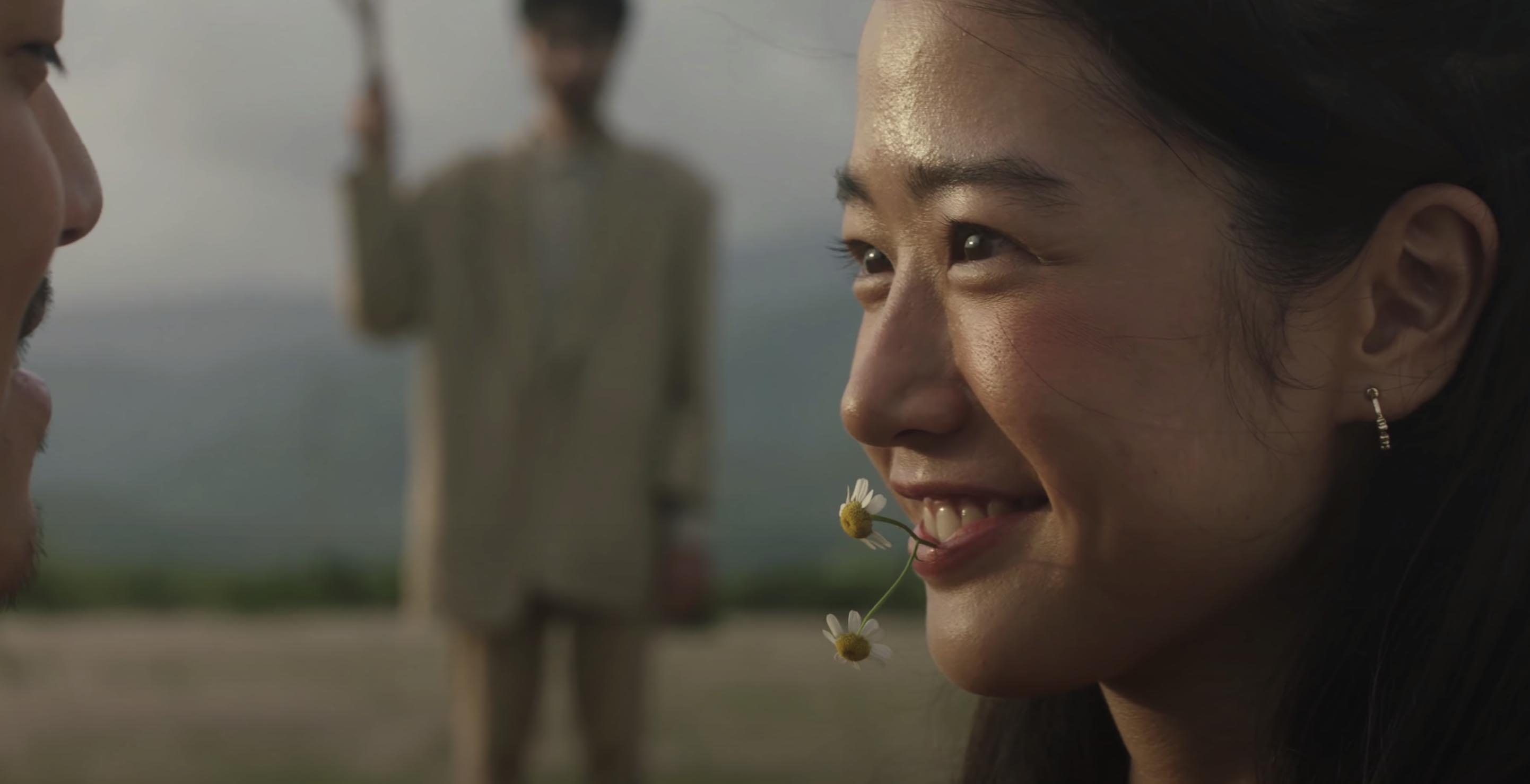 Trốn Tìm (Đen ft. MTV): Niềm cô đơn của người trưởng thành | ELLE Man