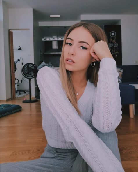 Top nữ gaming streamer "hot" nhất thế giới 2021 (P.1) | ELLE Man