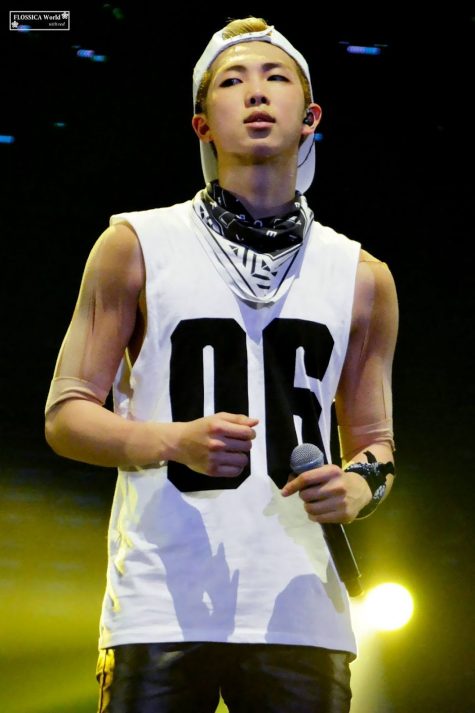 Các thành viên nhóm nhạc BTS tập luyện thể hình thế nào? | ELLE Man