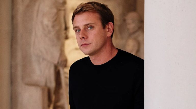 Jonathan Anderson chính thức gia nhập Dior Men | ELLE Man