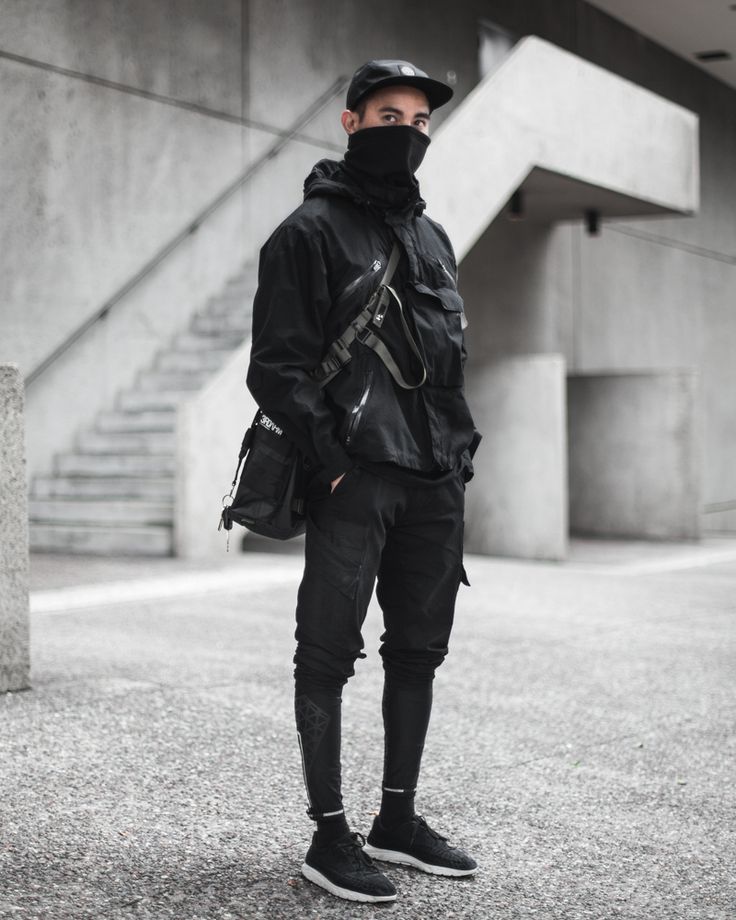 Urban Techwear: Ngôn ngữ hi-tech trong xu hướng thời trang - ELLE Man