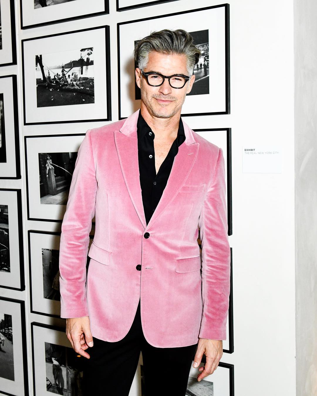 Diễn viên Eric Rutherford và 12 gợi ý phối đồ cực chất | ELLE Man Việt Nam