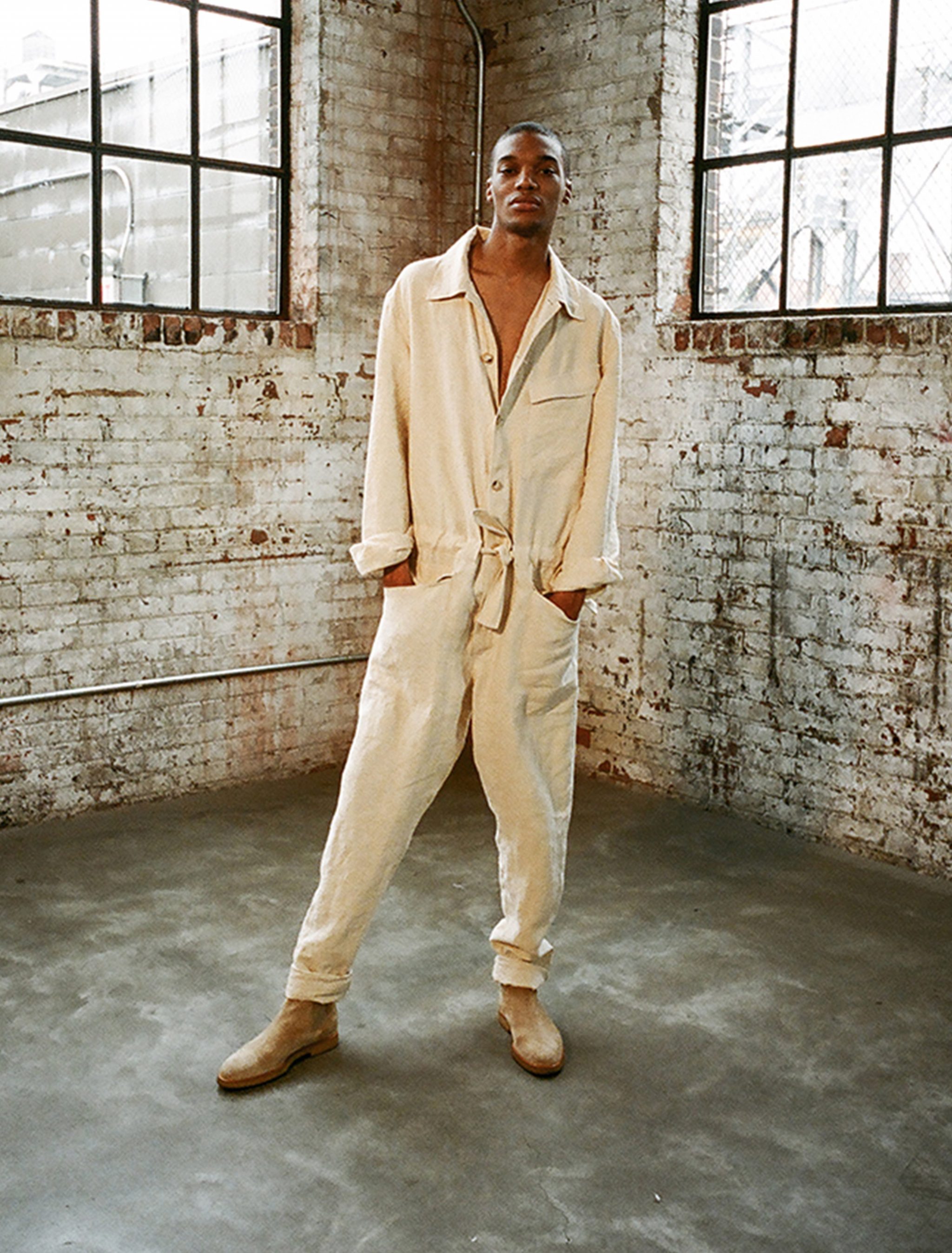 ELLE Man Style Calendar: "Giải nhiệt" Hè với chất liệu linen | ELLE Man