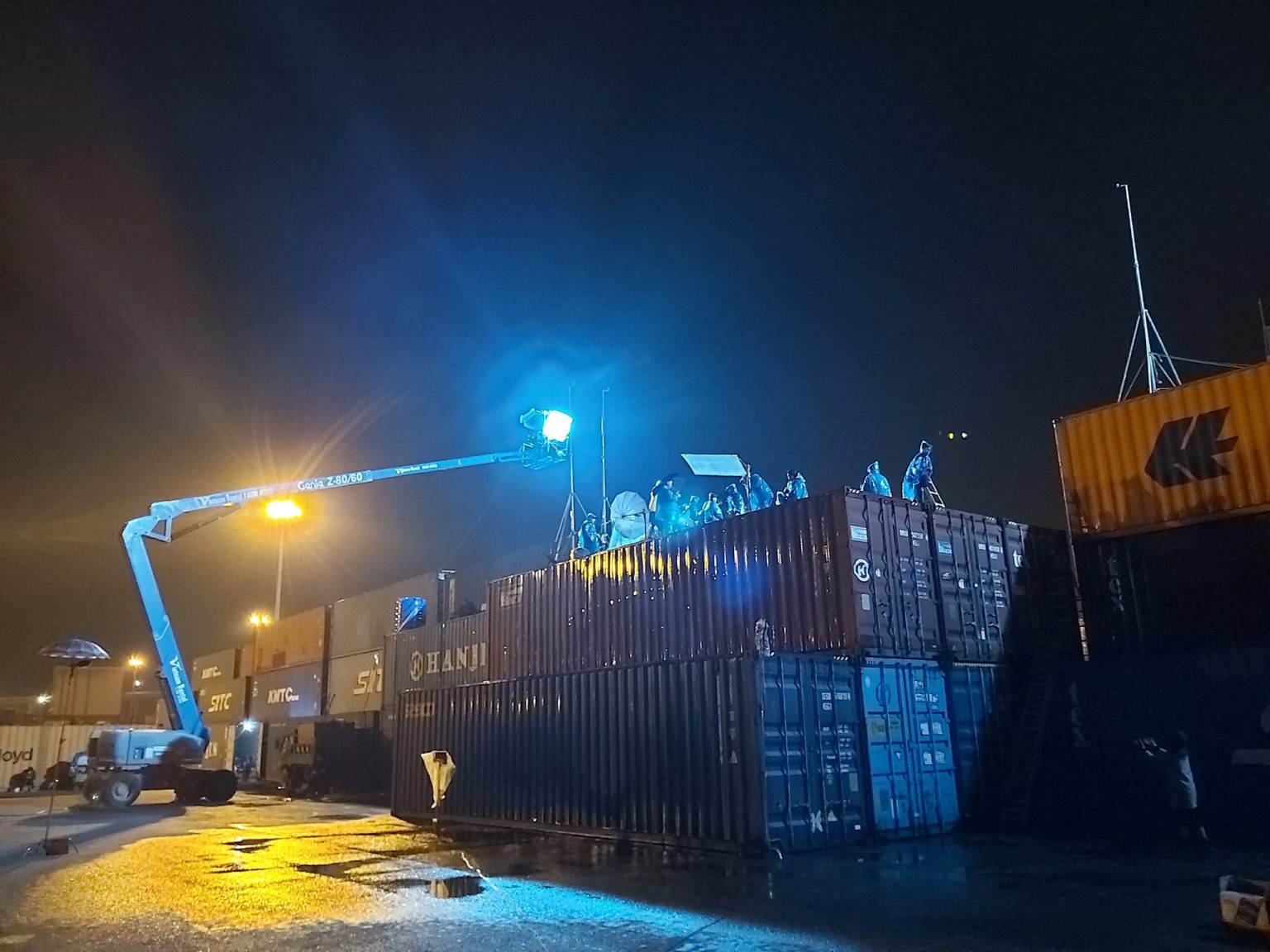 "578": Hoành tráng, chịu chơi nhưng kịch bản gây tiếc nuối | ELLE Man